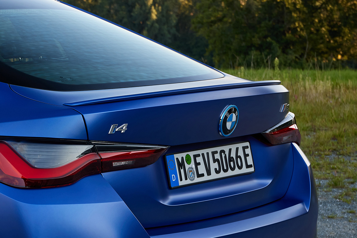 ELECTRIFY THE FUTURE